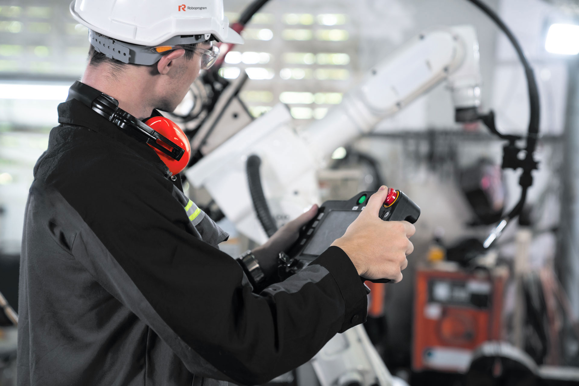 Robot Station Installation & Relocation - Roboprogram